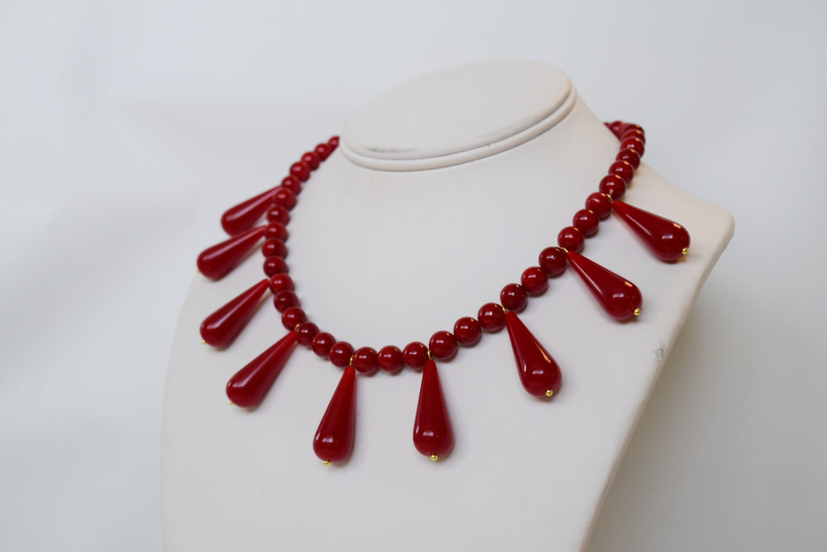 Red "Coral" Teardrop Fringe Necklace – Dames a la Mode